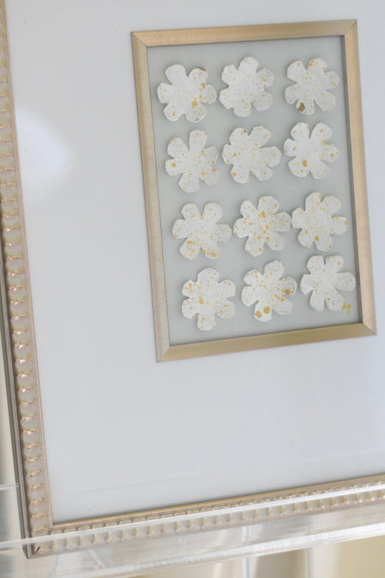 Sea Glass Flowertaglio – Delie Putnam Fine Art